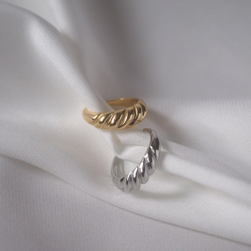 Denise Ring Dainty Delicate Subtle Minimalist Fashion Jewellery